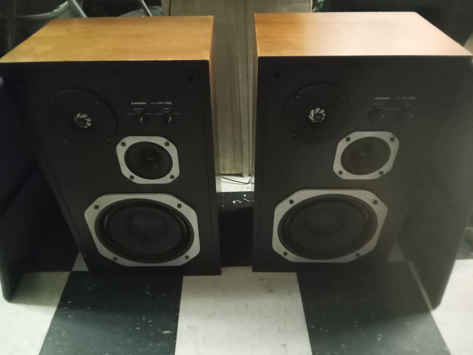 Mitsubishi speakers - USWantads.com